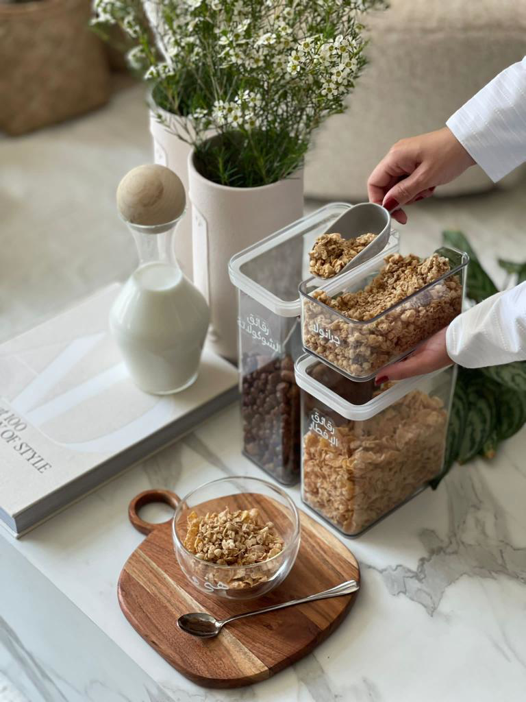 Jarra. Clear lid container-small